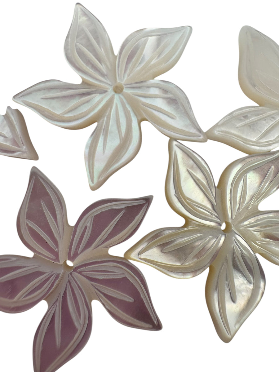 White Flower mother of pearl, SKU#M4609 – Aloha Pearls & Schwartz