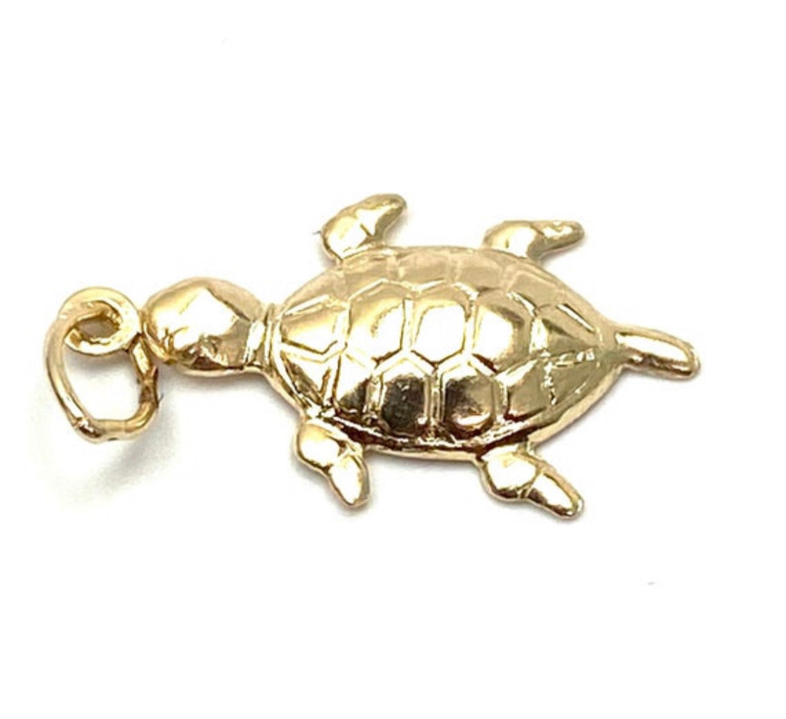 14K solid gold turtle charm, SKU#198C – Aloha Pearls & Schwartz